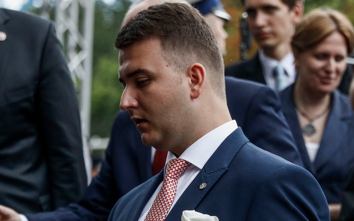Sondaż „Rzeczpospolitej”: Czy Bartłomiej Misiewicz powinien ustąpić ze ...