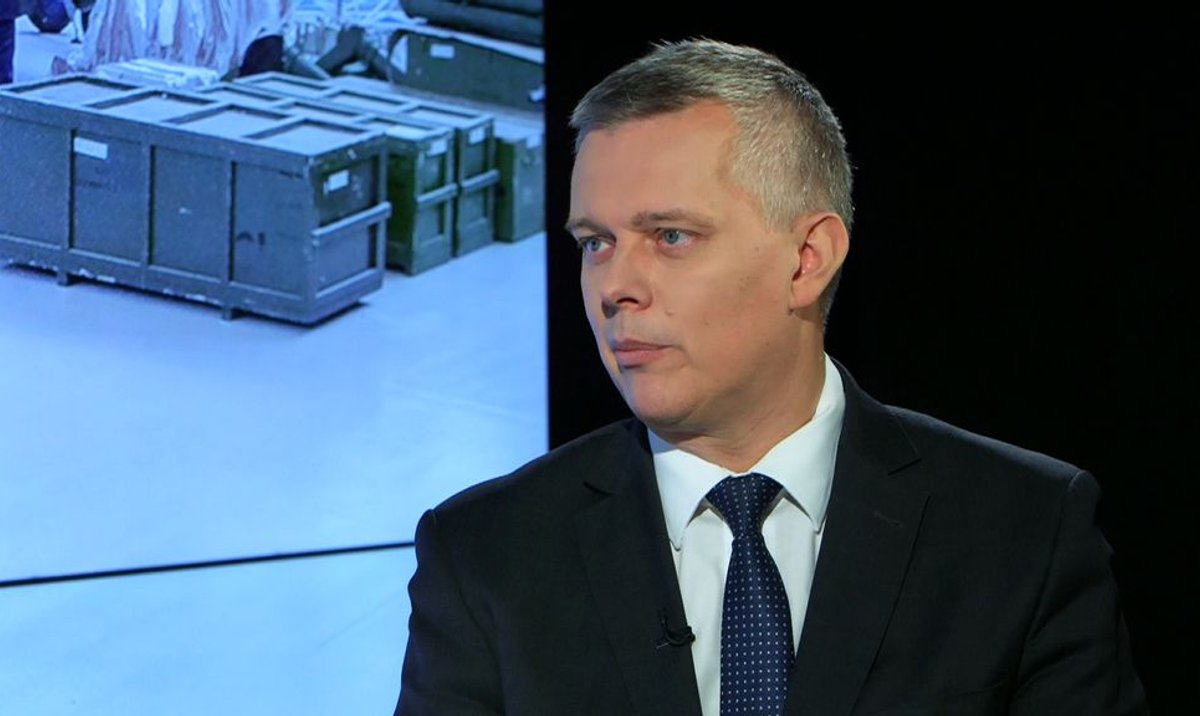 Tomasz Siemoniak: Bartłomiej Misiewicz praktycznie rządzi w MON - rp.pl
