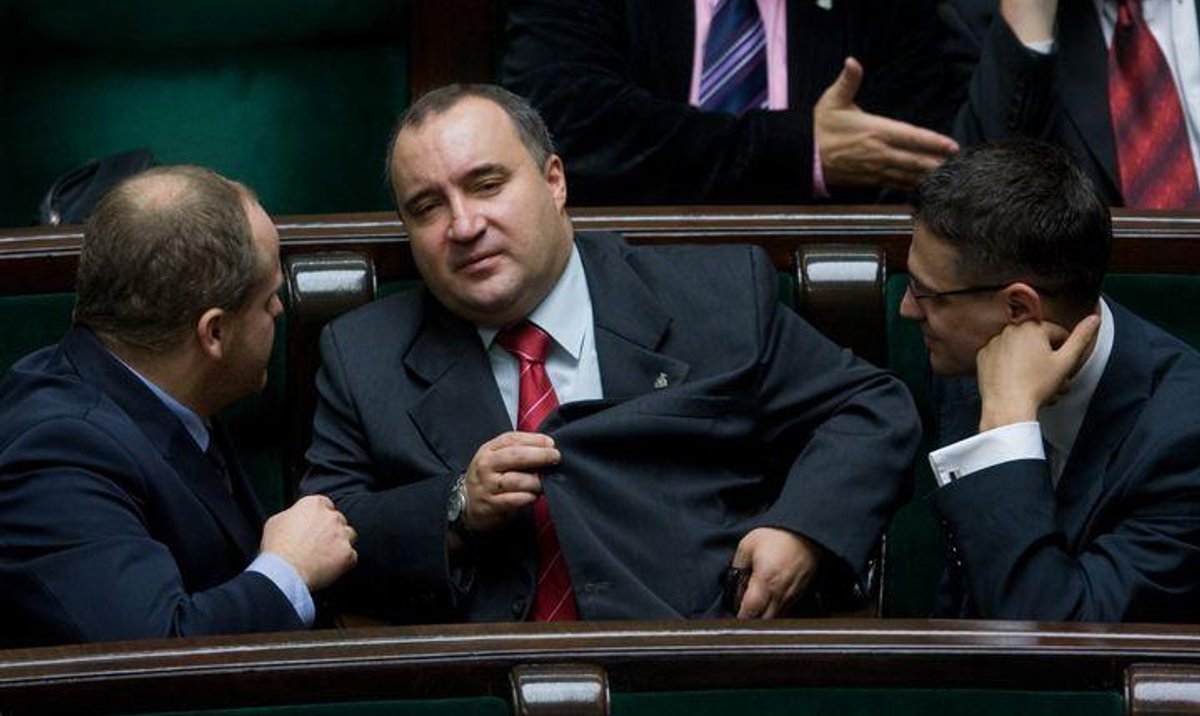 Gosiewski się wzmacnia, Dorna wyrzucą z PiS - rp.pl