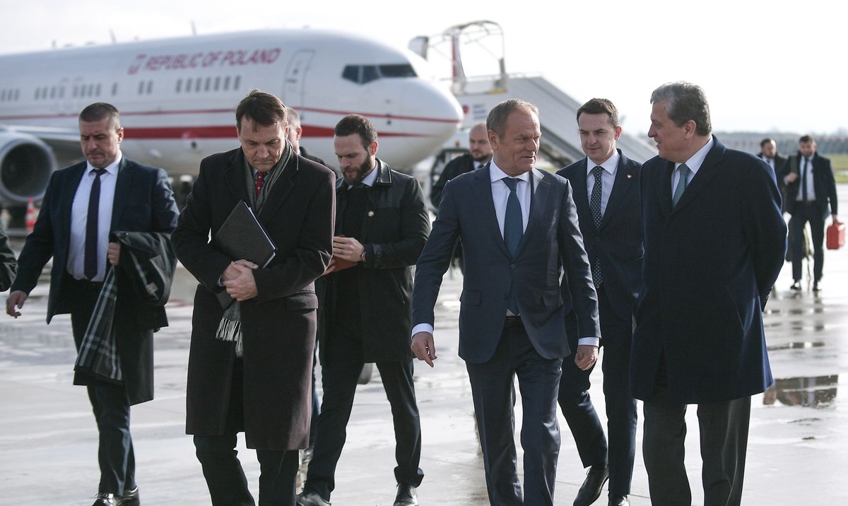 Minister w rządzie Donalda Tuska: Nie zaskakuje mnie, że służby ... Minister w rządzie Donalda Tuska: Nie zaskakuje mnie, że służby ...