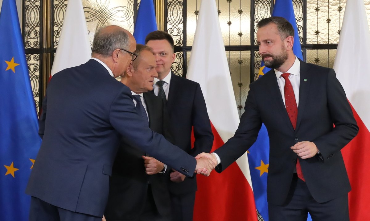 Sondaż: Jak Polacy oceniają rozmowy opozycji o rządzie? - rp.pl