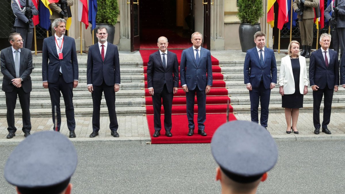 Sondaż: Czy Polska powinna domagać się reparacji? Jednoznaczna opinia Polaków - rp.pl