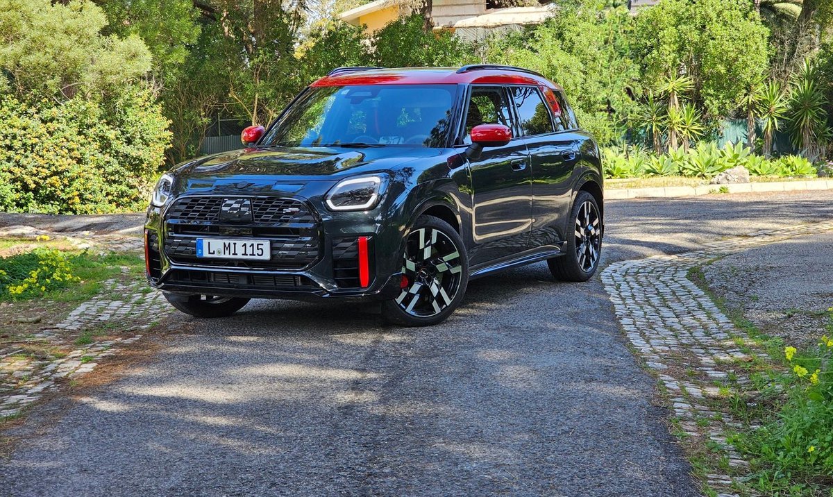 Za wygląd nowego Mini Countryman odpowiada polski stylista - rp.pl
