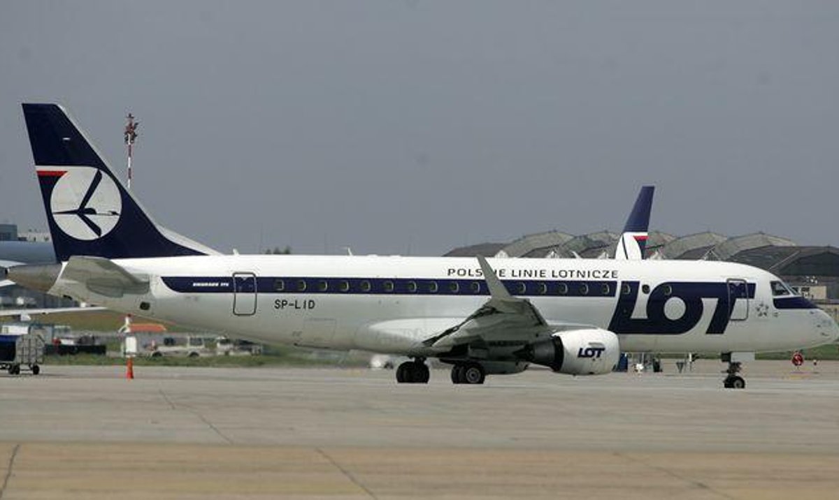 Twarde lądowanie PLL LOT - rp.pl