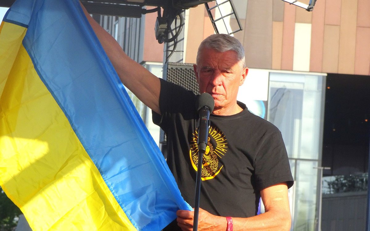 Andrzej Stasiuk O Putinie Dresiarzu I Pożegnaniu Z Rosją Ukazuje Się