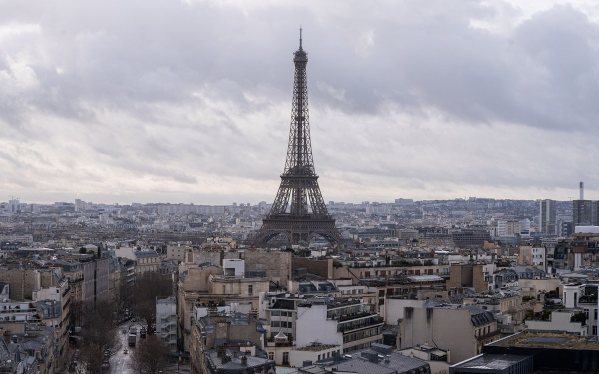 Francję czeka duże zaciskanie budżetowego pasa - rp.pl