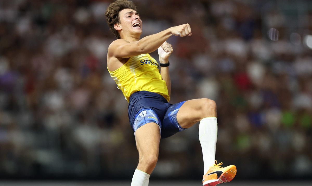 Urodzony, by latać. Armand Duplantis znów pobił rekord świata - rp.pl