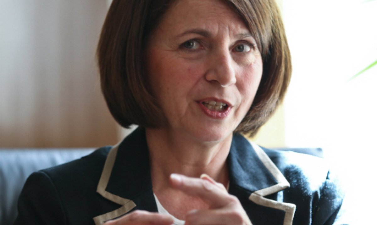 Julia Pitera karci Agnieszkę Pomaskę za kampanię billboardową - rp.pl