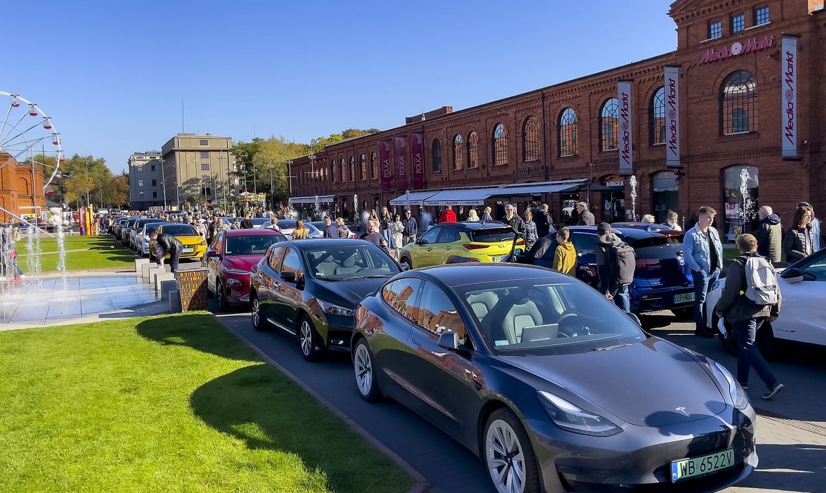 Największy zlot elektrycznych aut w Polsce - rp.pl