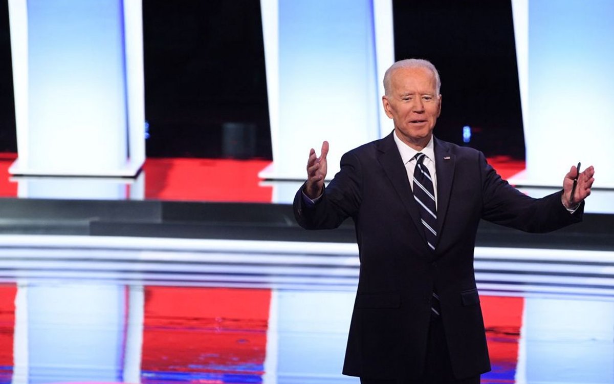 "Joe 30330". O co chodziło Bidenowi? - rp.pl