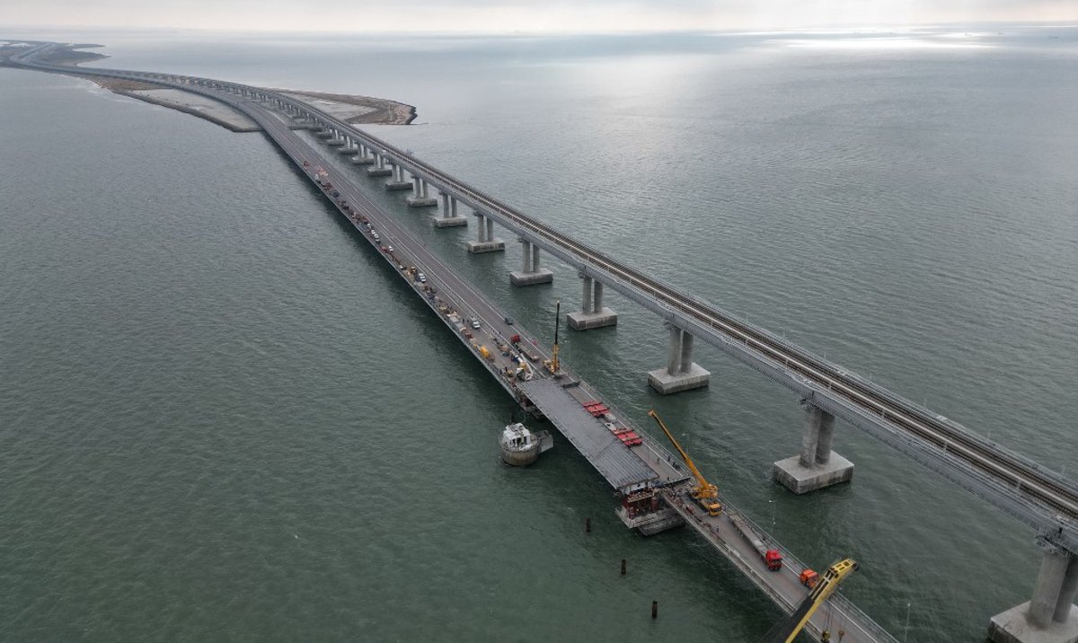 Wywiad Wielkiej Brytanii: Rok może potrwać odbudowa Mostu Krymskiego ...