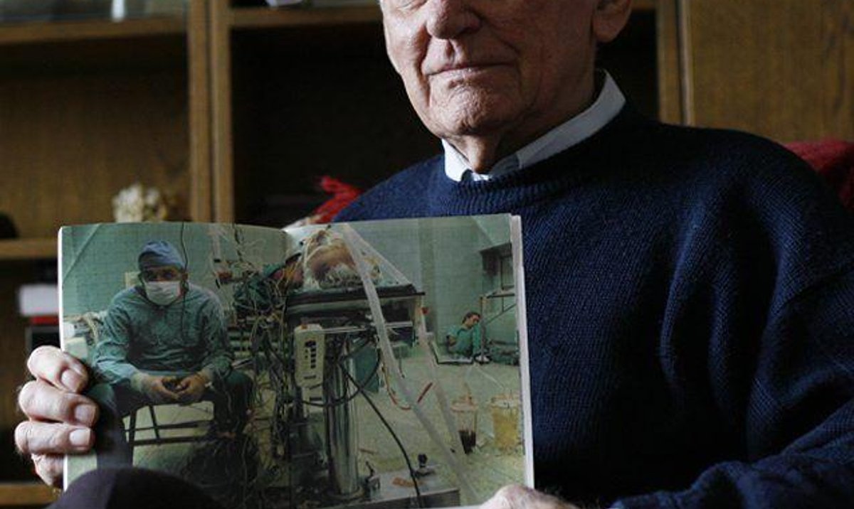 Profesor Religa podarował mi życie - rp.pl