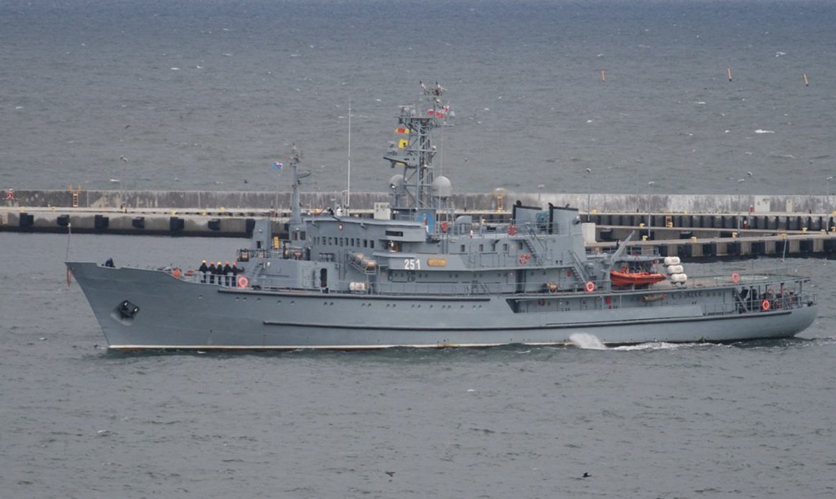 ORP Wodnik do naprawy - rp.pl