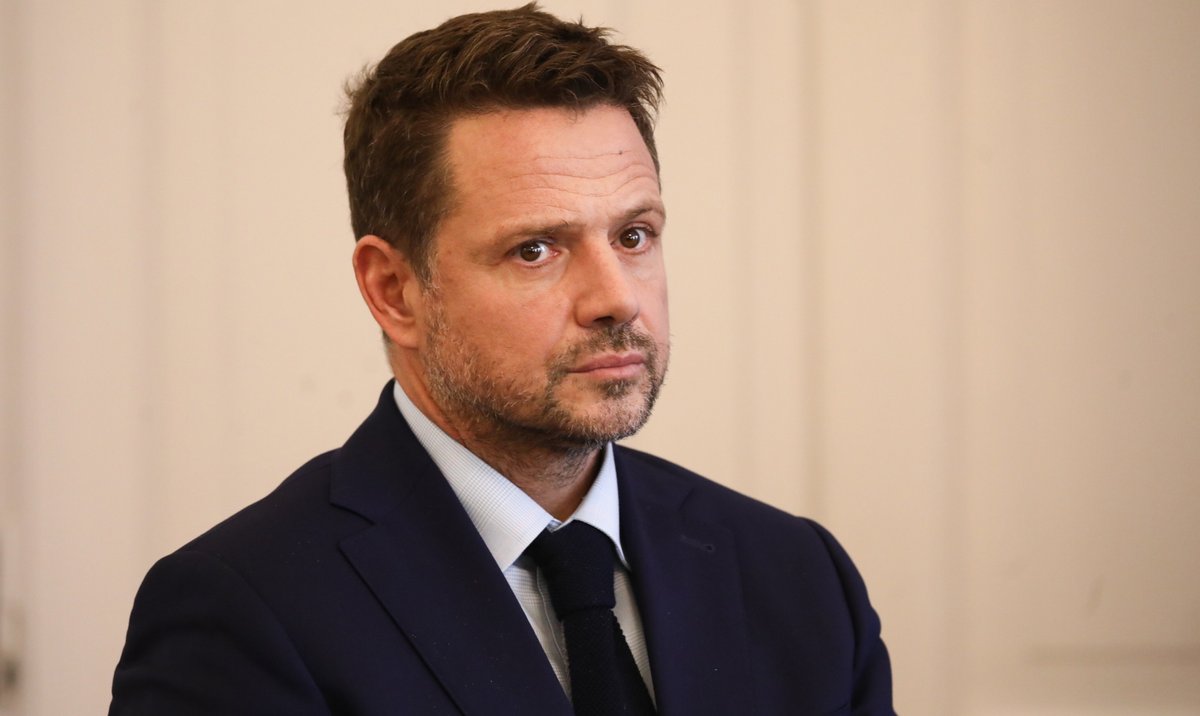 Rafał Trzaskowski o węglu: Znowu samorząd ma zastąpić przegniłe służby ...