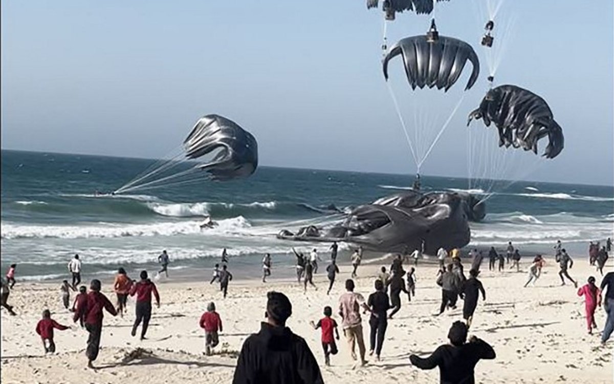 Pomoc dla Strefy Gazy. USA przeprowadziły pierwszy zrzut żywności - rp.pl