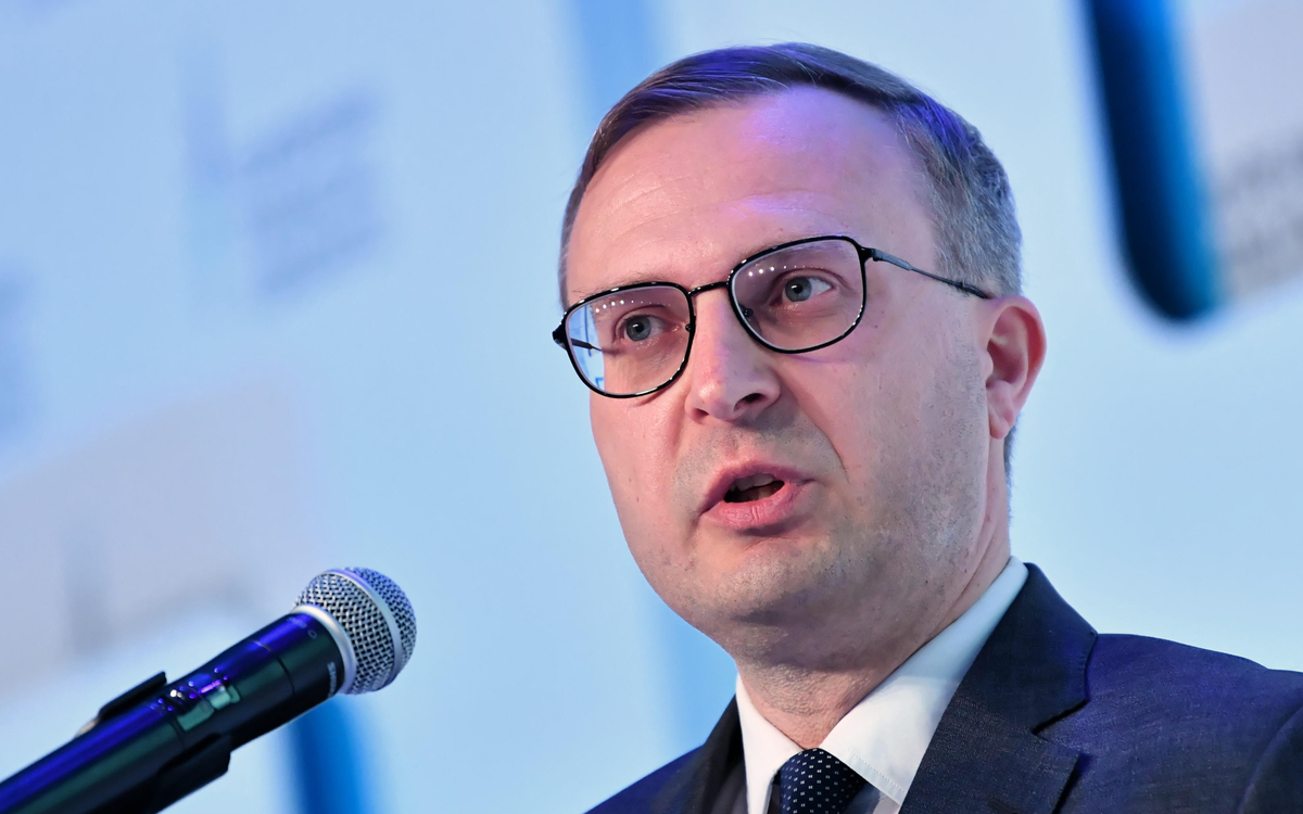 Prezes PFR: Do dyskusji o obniżkach stóp procentowych wrócimy w 2024 ... Prezes PFR: Do dyskusji o obniżkach stóp procentowych wrócimy w 2024 ...