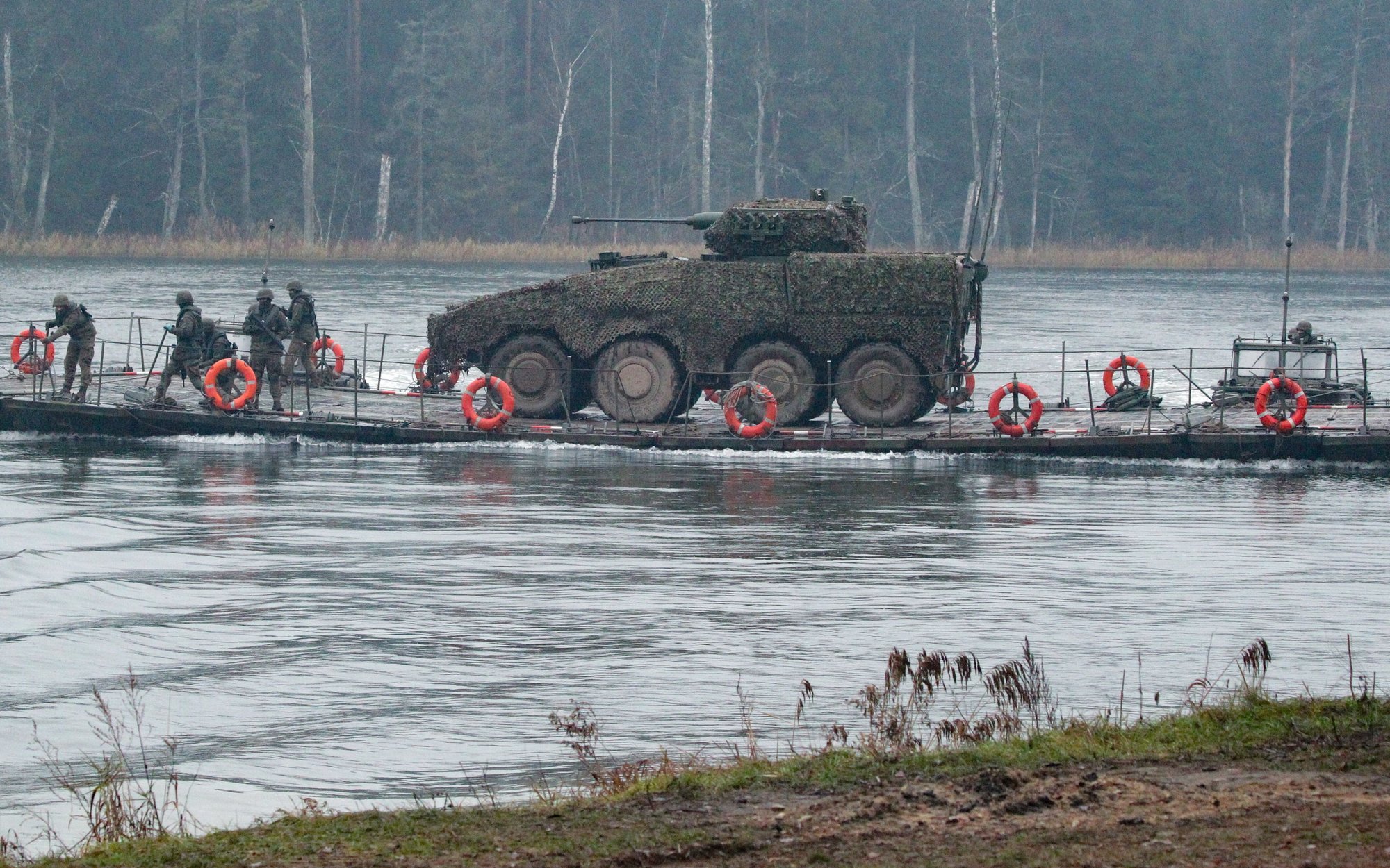 W razie wojny Wojsko Polskie mogłoby działać nie dłużej niż miesiąc? Gen. Leon Komornicki ...