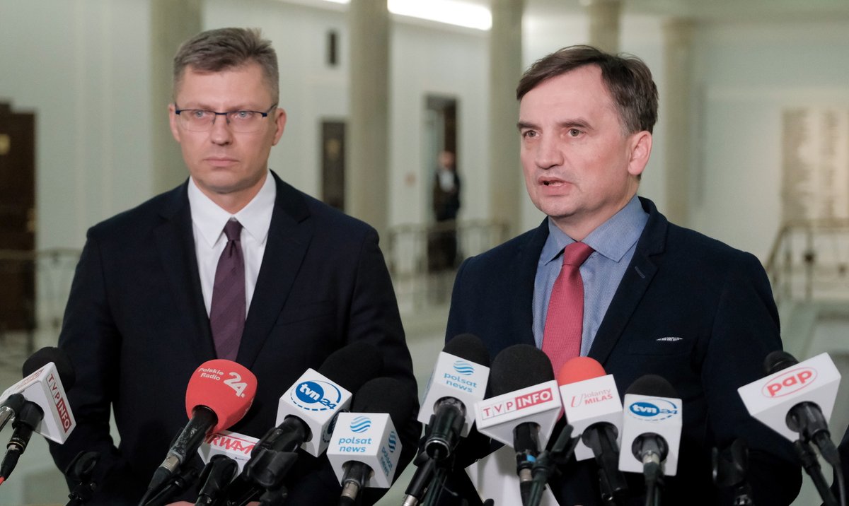 Antylichwiarska ustawa Ministerstwa Sprawiedliwości trafi do prezydenta - rp.pl