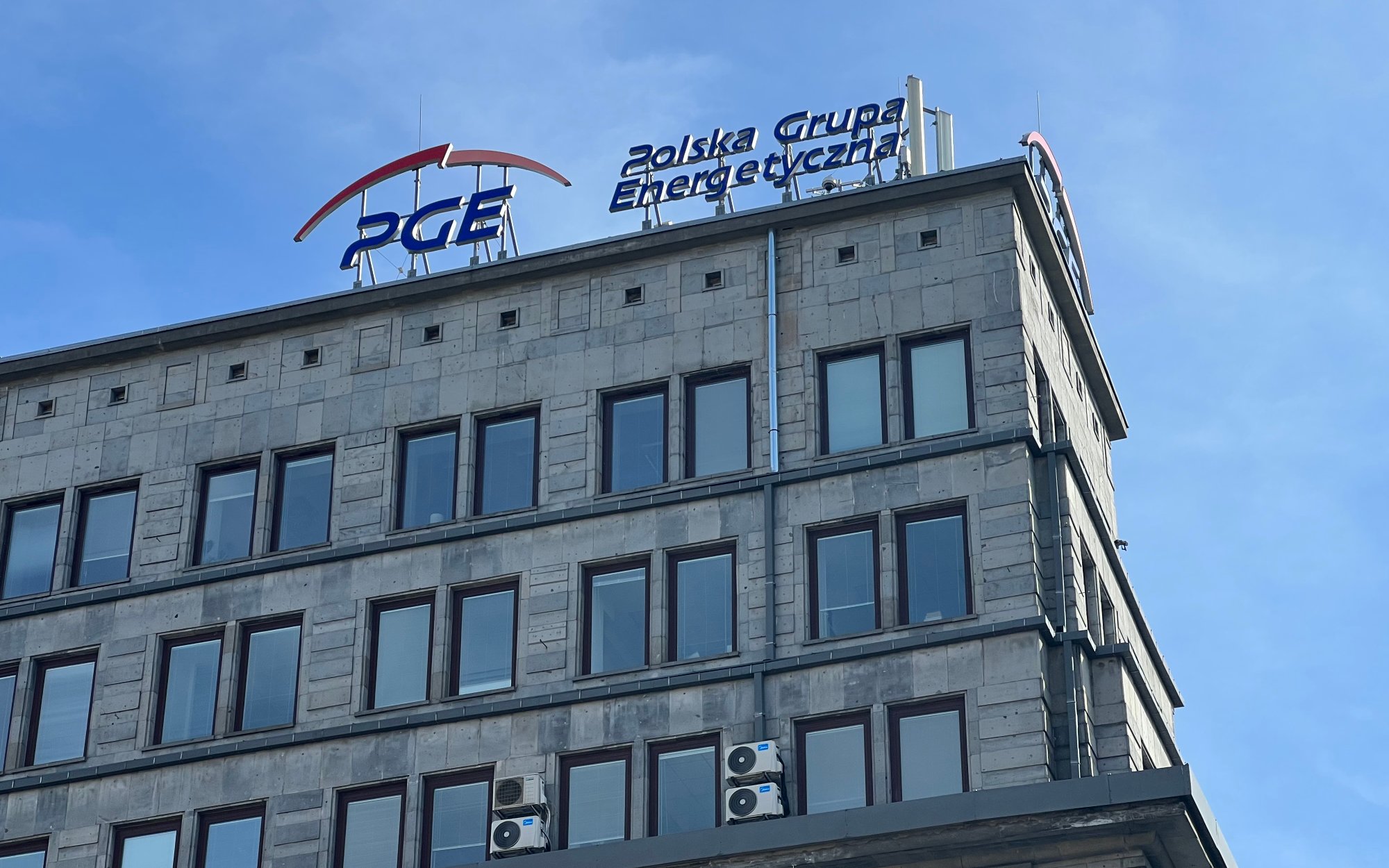 Prezes PGE Dariusz Marzec zapewnia, że wydzielenie węgla z energetyki ...