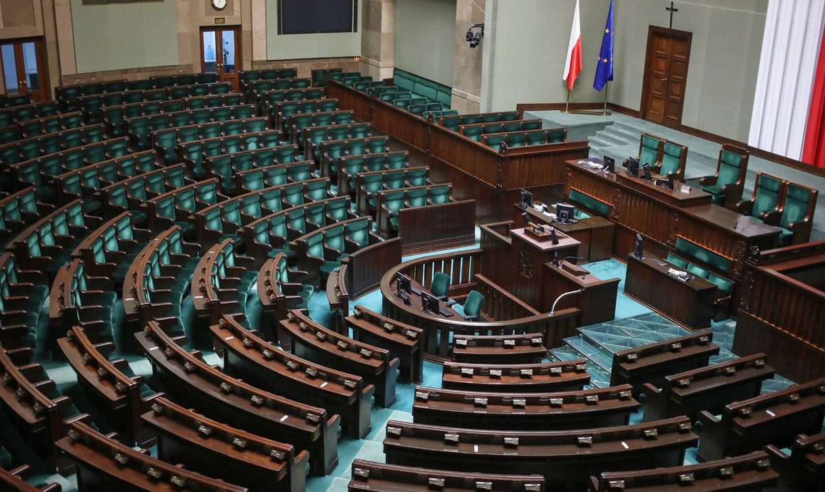 Sejm przestał być potrzebny PiS? Zbierał się najrzadziej od upadku PRL ...