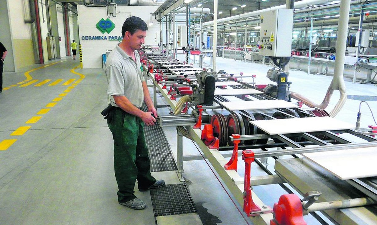 Polska jest trzecim producentem płytek ceramicznych w UE - rp.pl Polska jest trzecim producentem płytek ceramicznych w UE - rp.pl