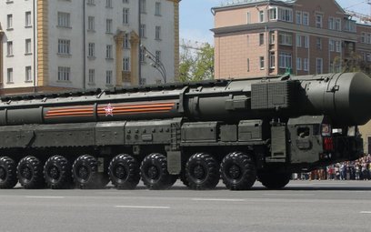 Wojna Rosji z Ukrainą: Rosyjski politolog mówi o zrzuceniu bomby ...