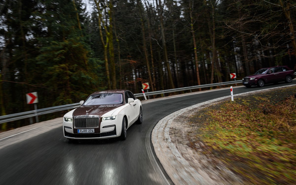 Rolls-Royce w Karkonoszach. Słynne angielskie limuzyny na górskich ...