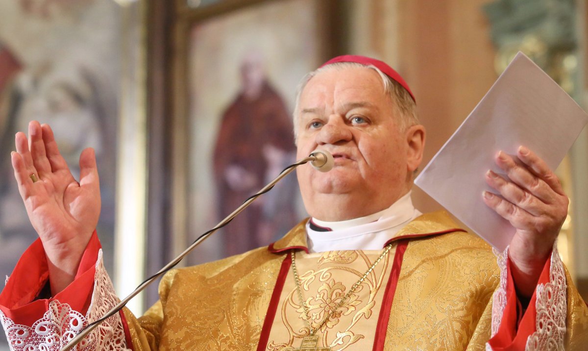 Stolica Apostolska karze po cichu. Sankcje dla polskich biskupów są ...
