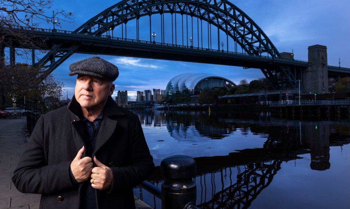Mark Knopfler zapowiada album „One Deep River” - rp.pl