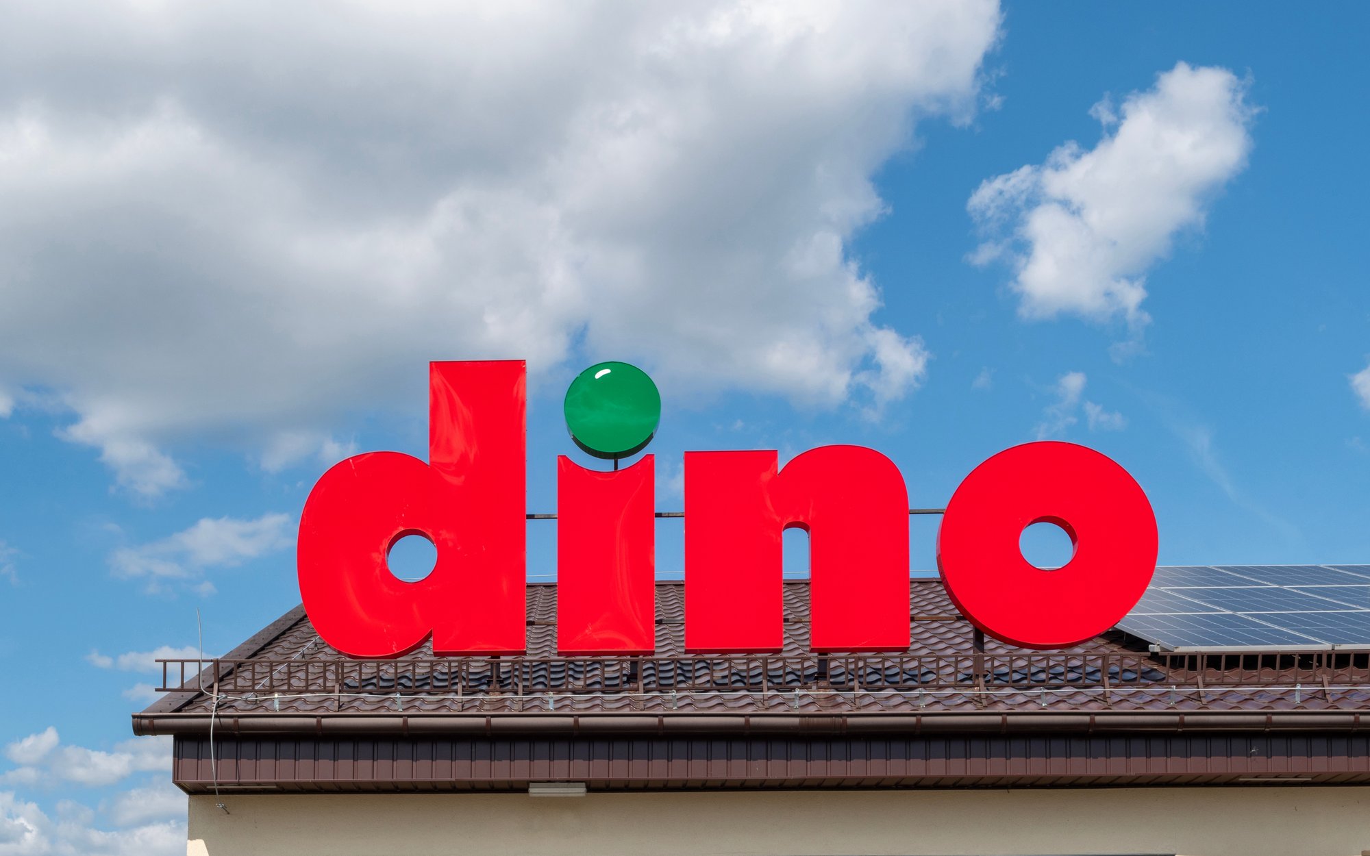 Dino Polska z mocnym otwarciem po wynikach - parkiet.com