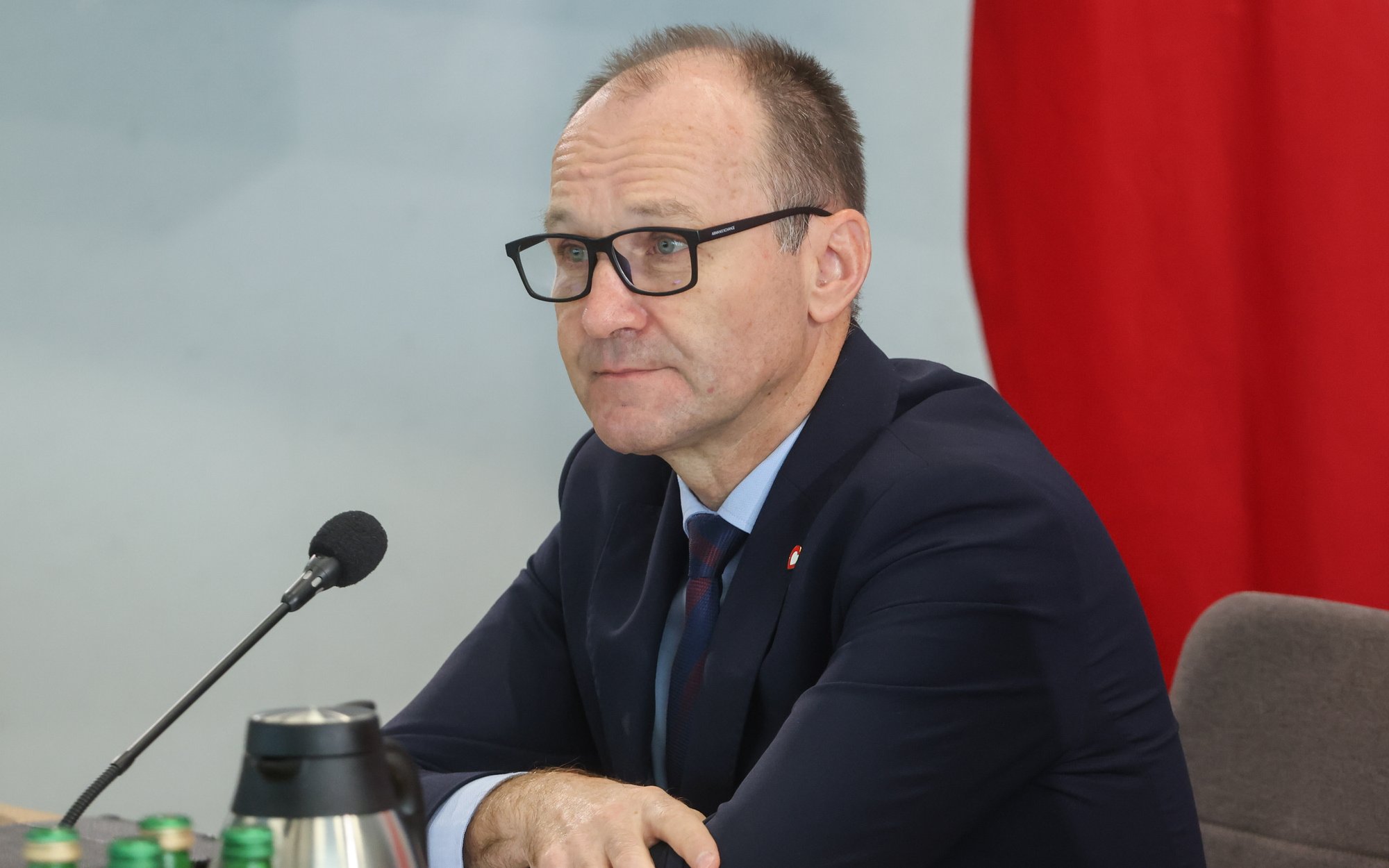 Komisja wizowa złoży zawiadomienie wobec Morawieckiego. Jest projekt ...