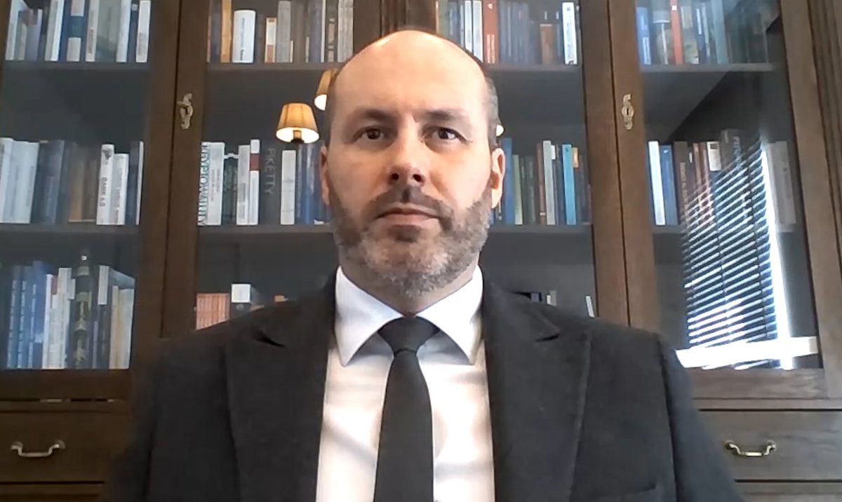 Raczkowski: Konstytucja nie paraliżuje zbrojeń - rp.pl