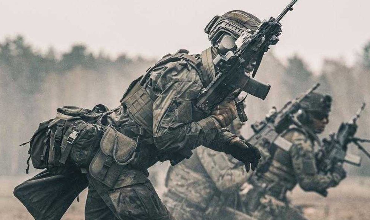 Co dziesiąty ochotnik chce zostać w polskim wojsku - rp.pl