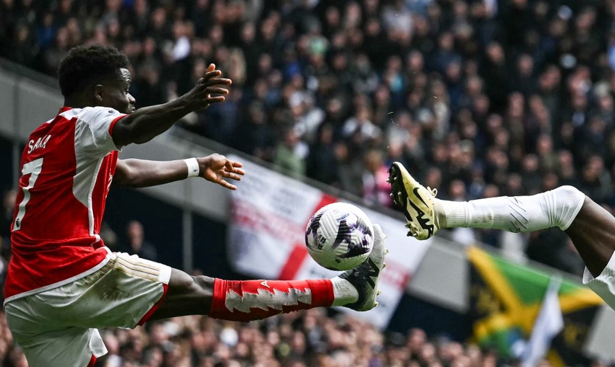 Arsenal czy Manchester City. Kto wygra wyścig o mistrzostwo Anglii? - rp.pl