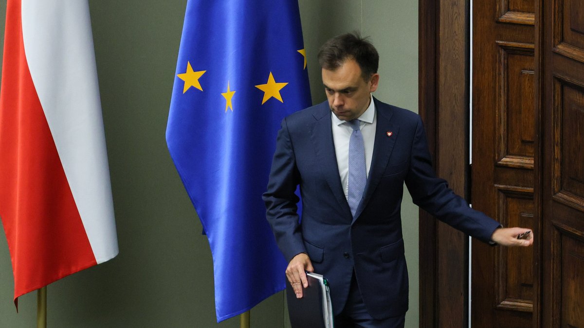 W budżecie może zabraknąć 20 mld zł w VAT. Czy to powód do nowelizacji ...