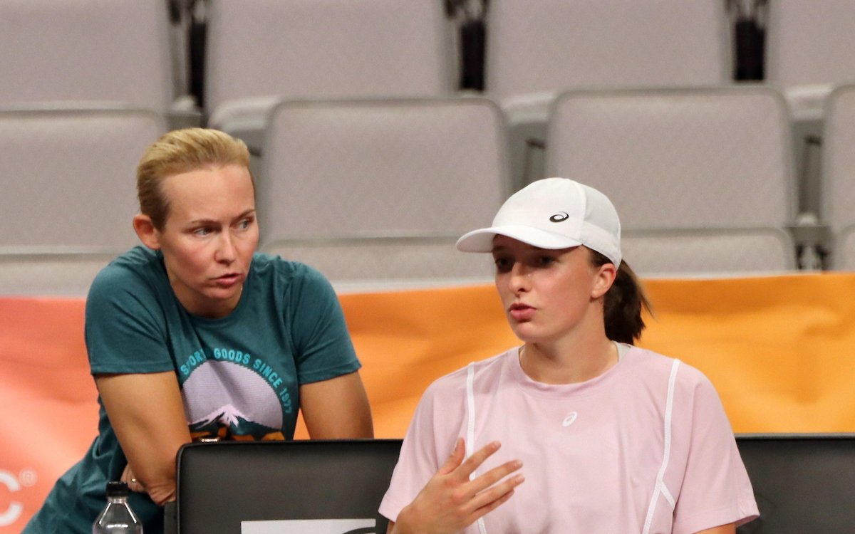 Daria Abramowicz, psycholog Igi Świątek o wieczorze po porażce na ...