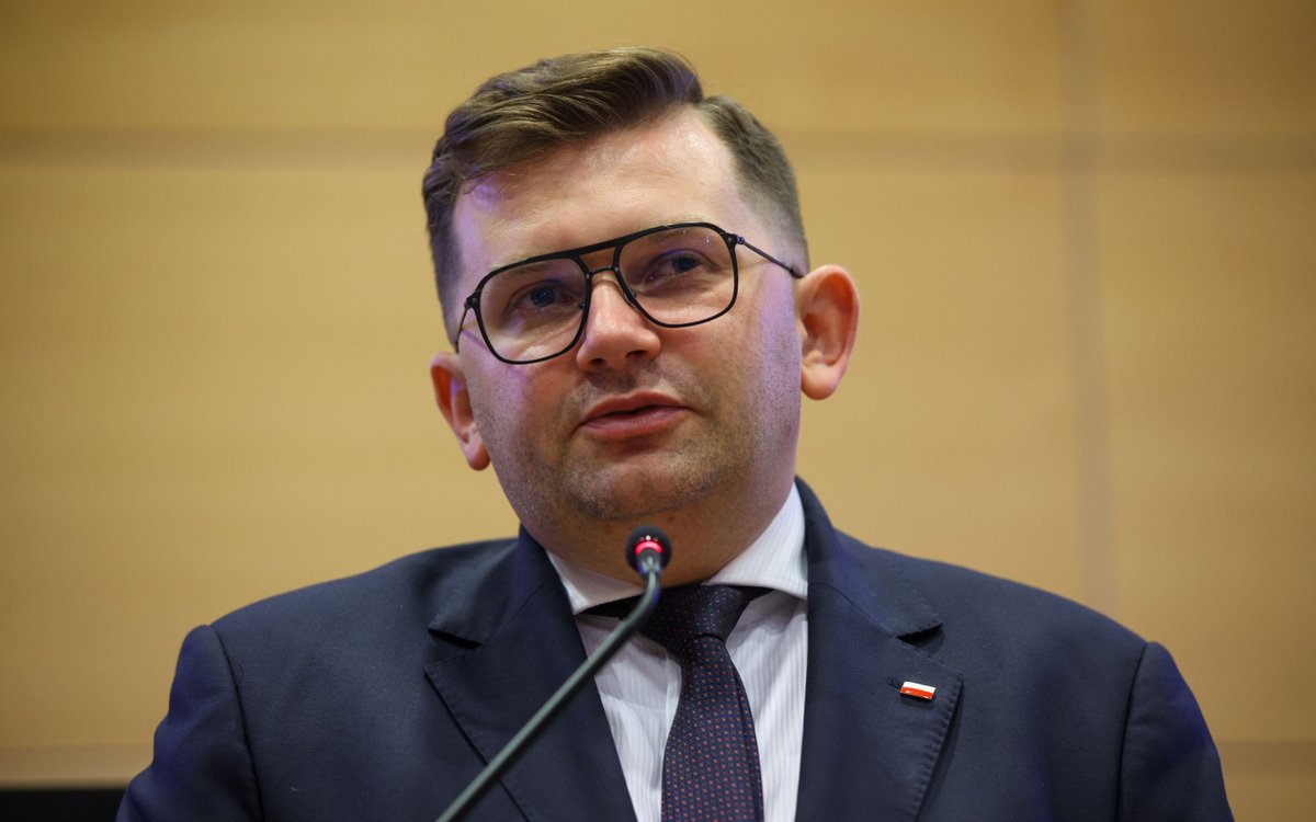 Łukasz Kmita nie został marszałkiem w Małopolsce. "Pewnie bym wygrał za ...