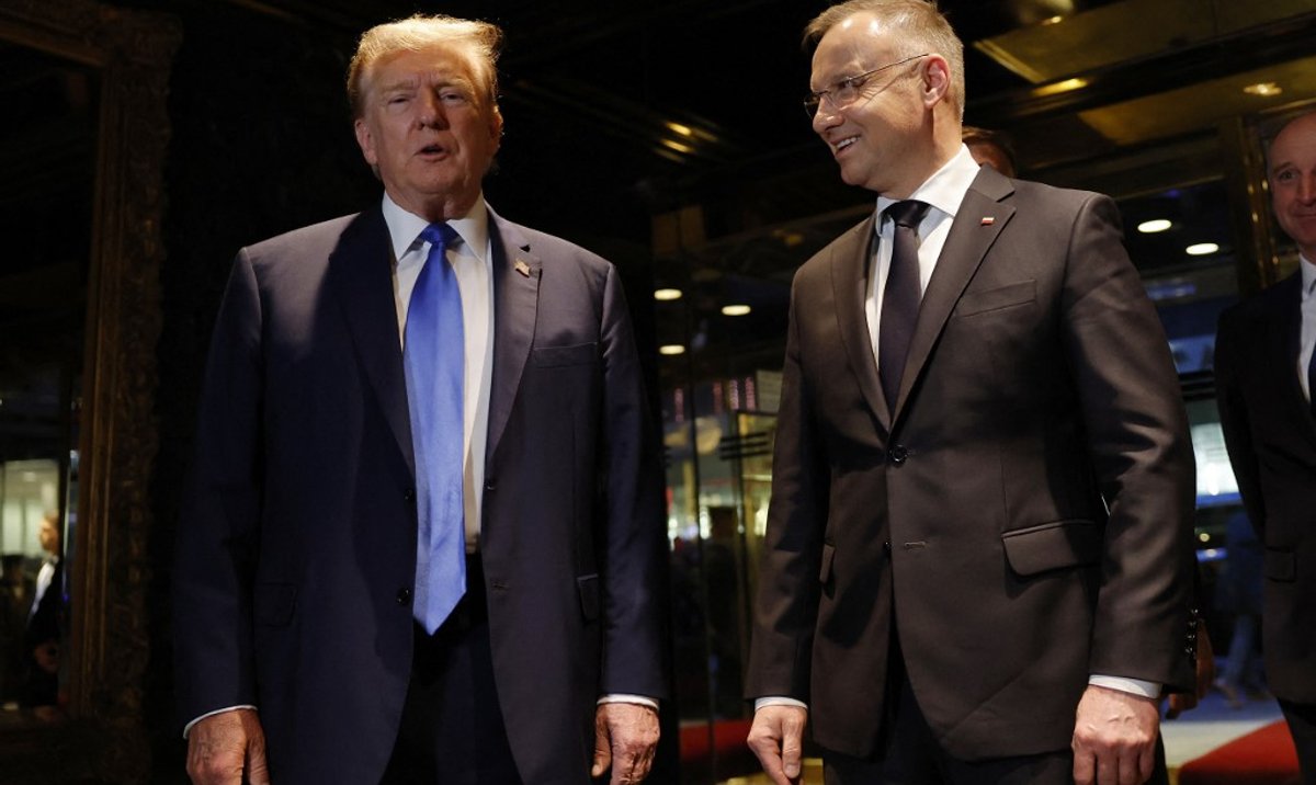 Andrzej Duda spotkał się z Donaldem Trumpem. Jak komentuje Donald Tusk ...
