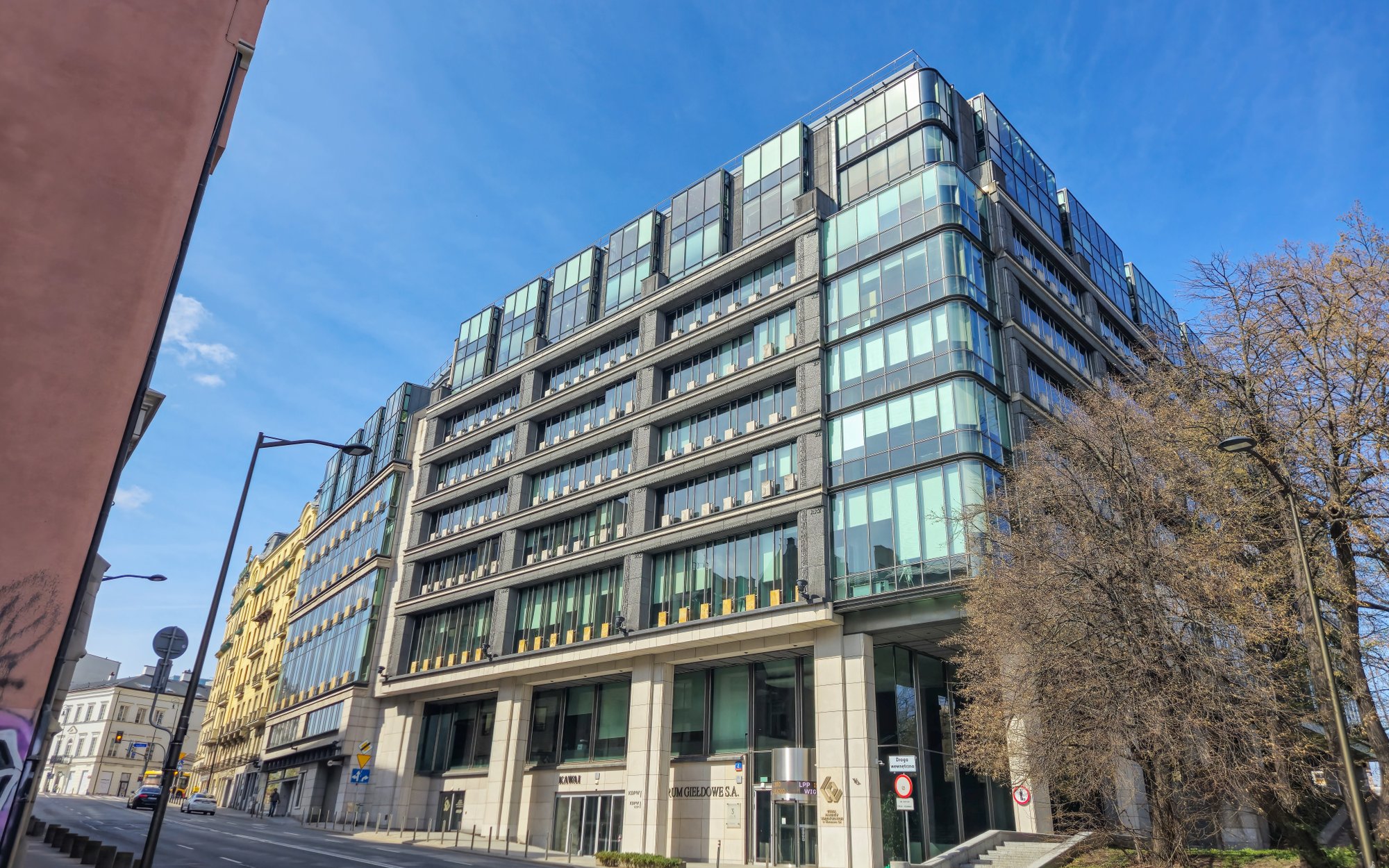 Wyniki finansowe GPW lepsze niż rok temu - parkiet.com