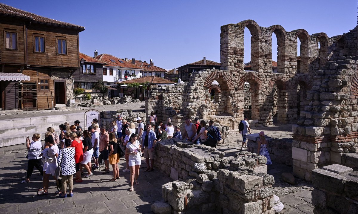 Rainbow ma 350 programów wycieczek na rok 2024. Więcej klientów zwiedzi ...