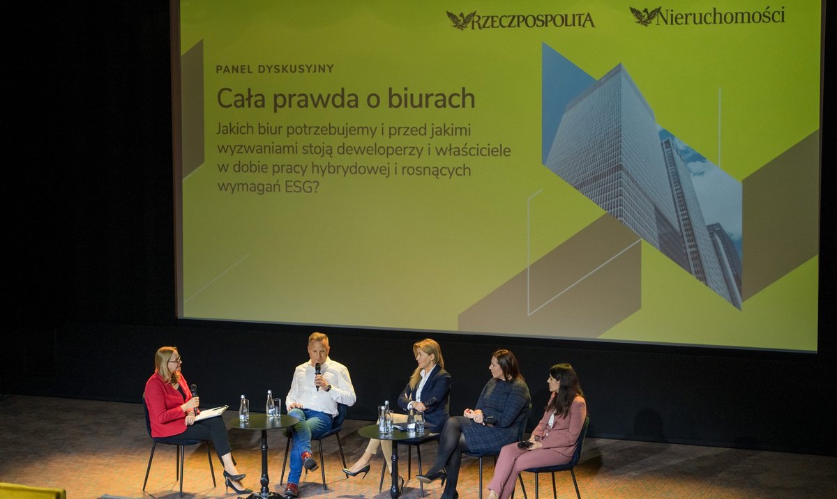 Biura: hybryda, elastyczność, wolność - rp.pl