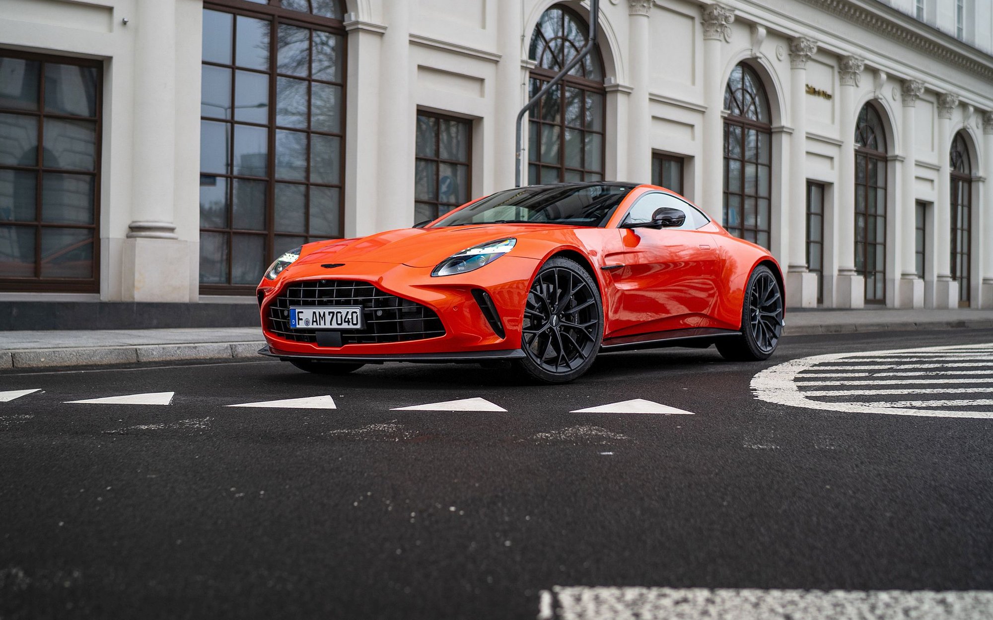 Aston Martin Vantage: Yes we can! - rp.pl