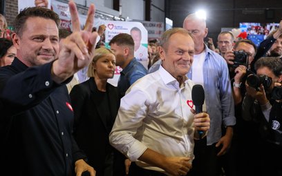 Donald Tusk po ogłoszeniu wyników wyborów: Odsunęliśmy PiS od władzy - rp.pl
