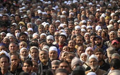 Ludzi na Ziemi jest coraz więcej. Kolejny próg przekroczony - rp.pl