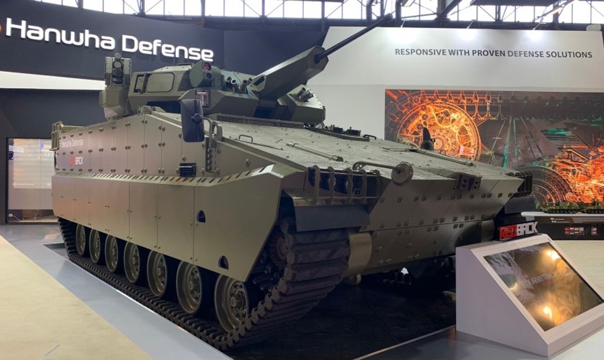 Europejska premiera AS21 Redback. To przyszły polski bojowy wóz ...