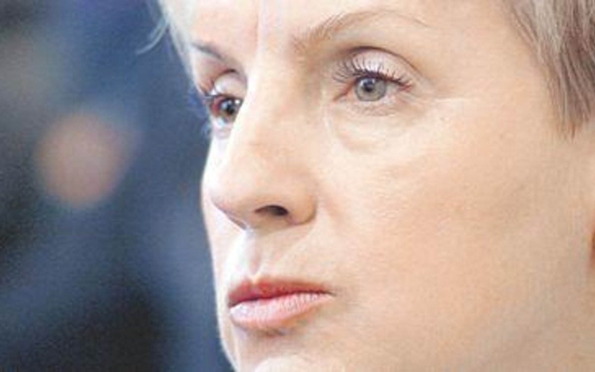 Barbara Blida: Twarda dama w męskim zawodzie - rp.pl