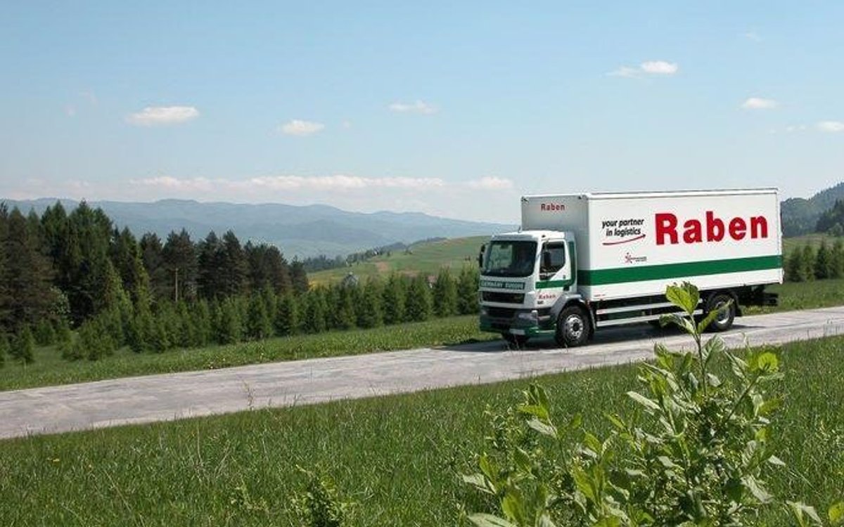 Raben Polska otworzył nowy magazyn pod Krakowem - rp.pl