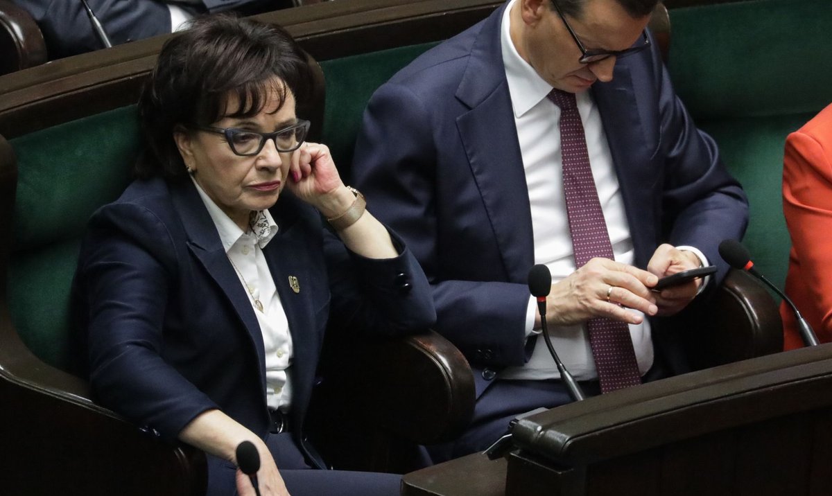 Sondaż: Jak Polacy oceniają to, że Elżbieta Witek nie została ...