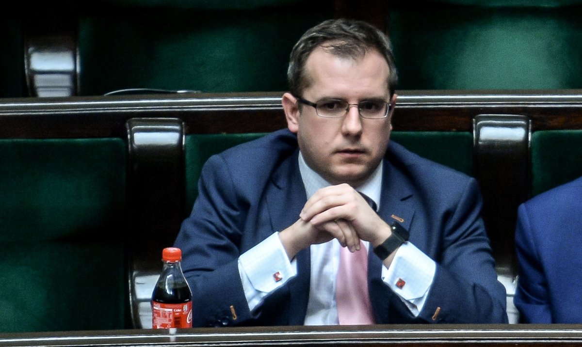 Przemysław Czarnecki przeprasza za trafienie na izbę wytrzeźwień - rp.pl