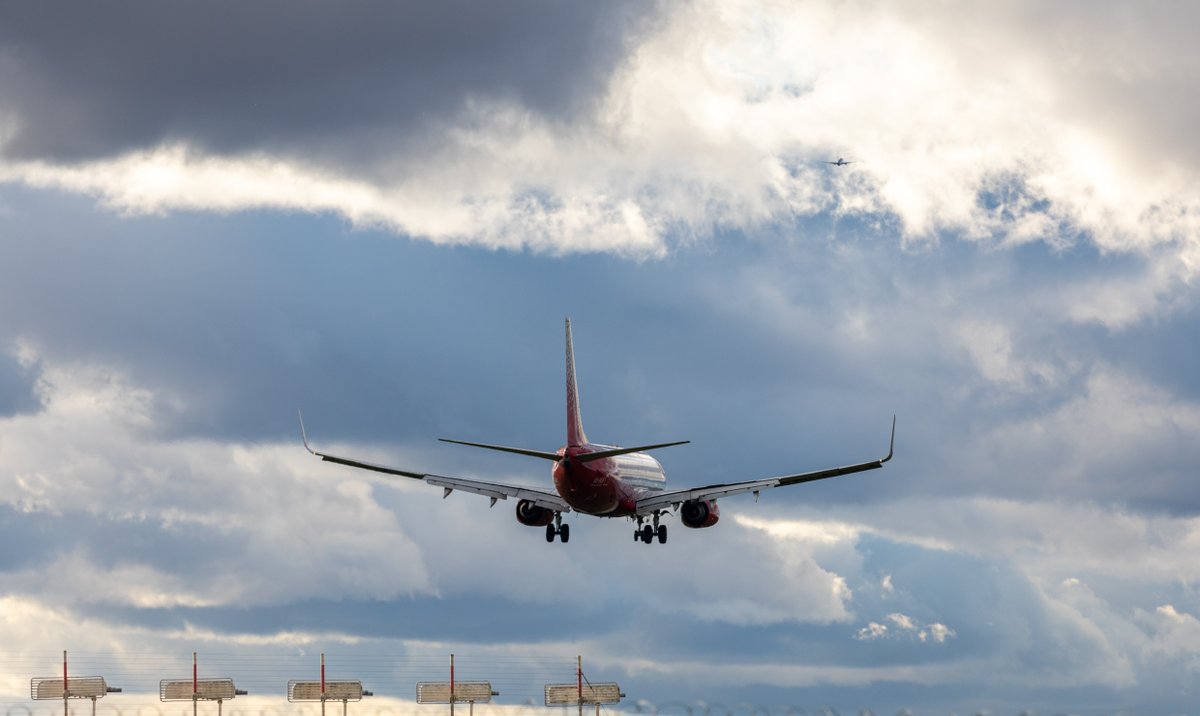 Eurocontrol bada, jak ograniczyć ruch samolotów nad Polską - rp.pl